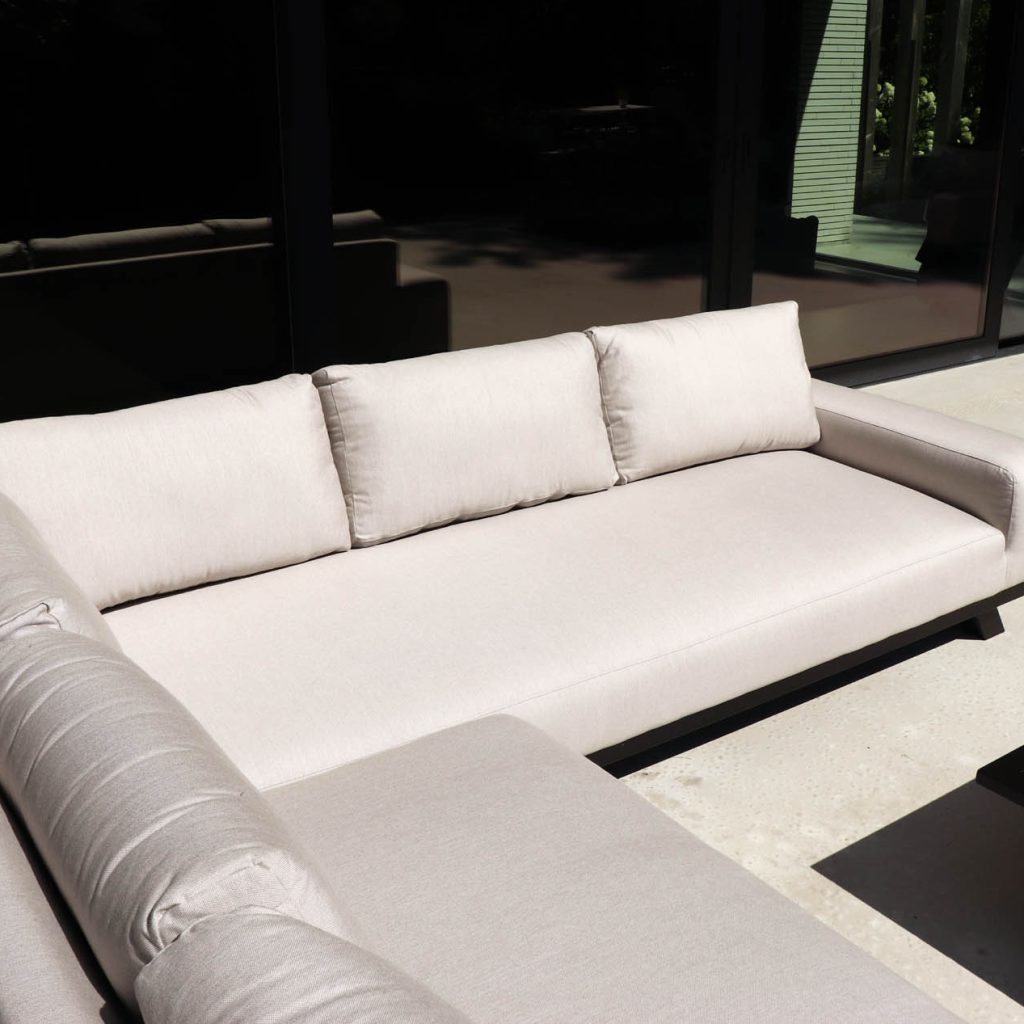 Flow. Easey hoek loungebank graumel chalk kopen? | Latour Tuinmeubelen